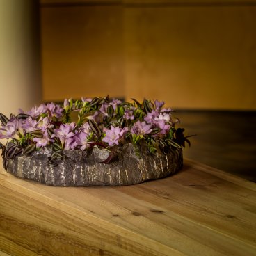 Krans met paarse Freesia | Flower Factor