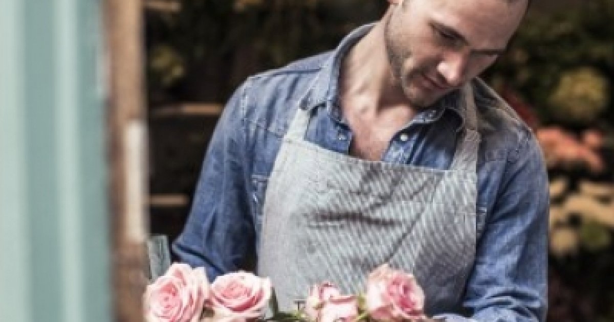 Creative and innovative florist: the answer to online competition ...